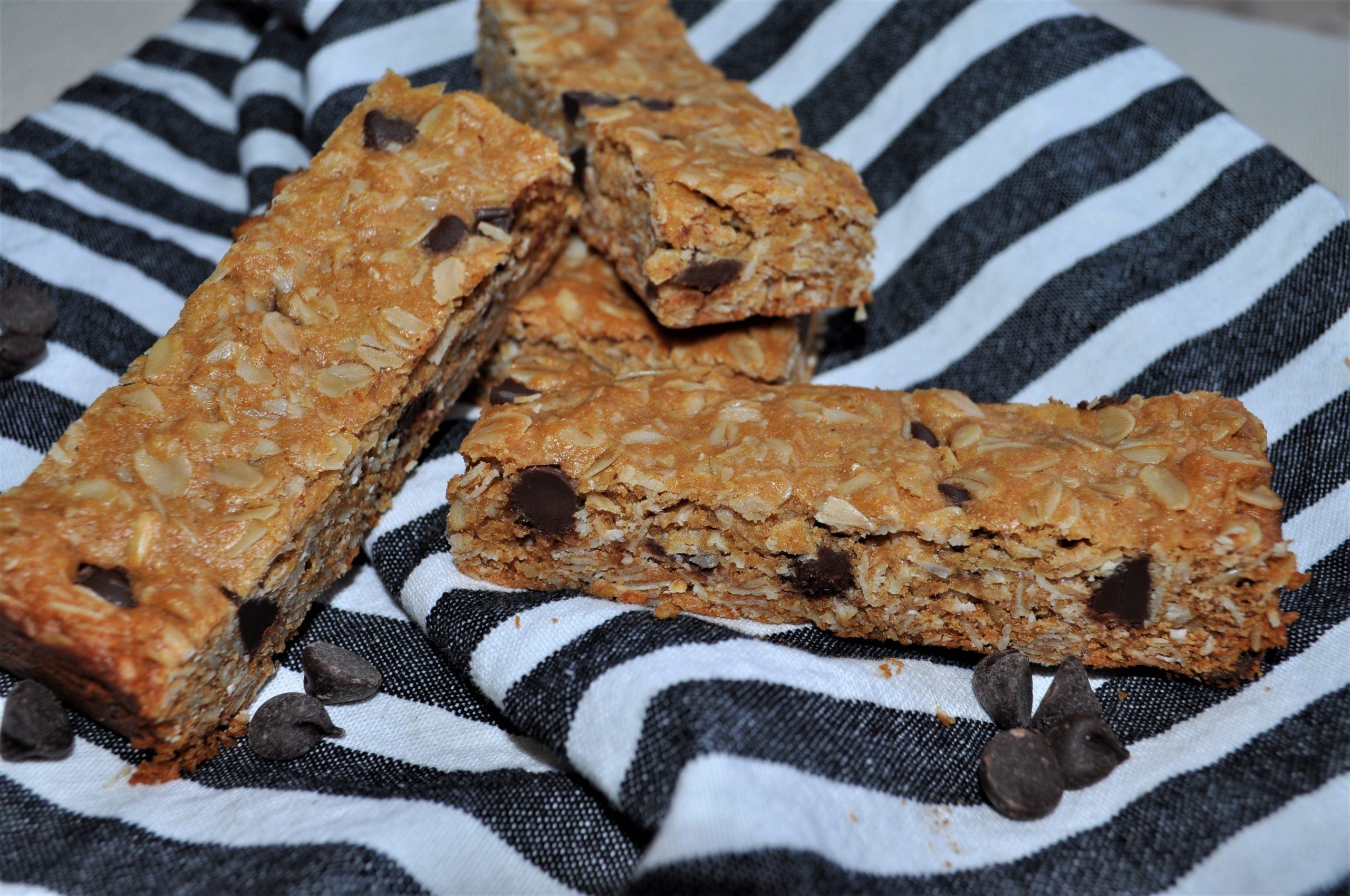 Peanut Butter Chocolate Granola Bars — Featherstone Nutrition